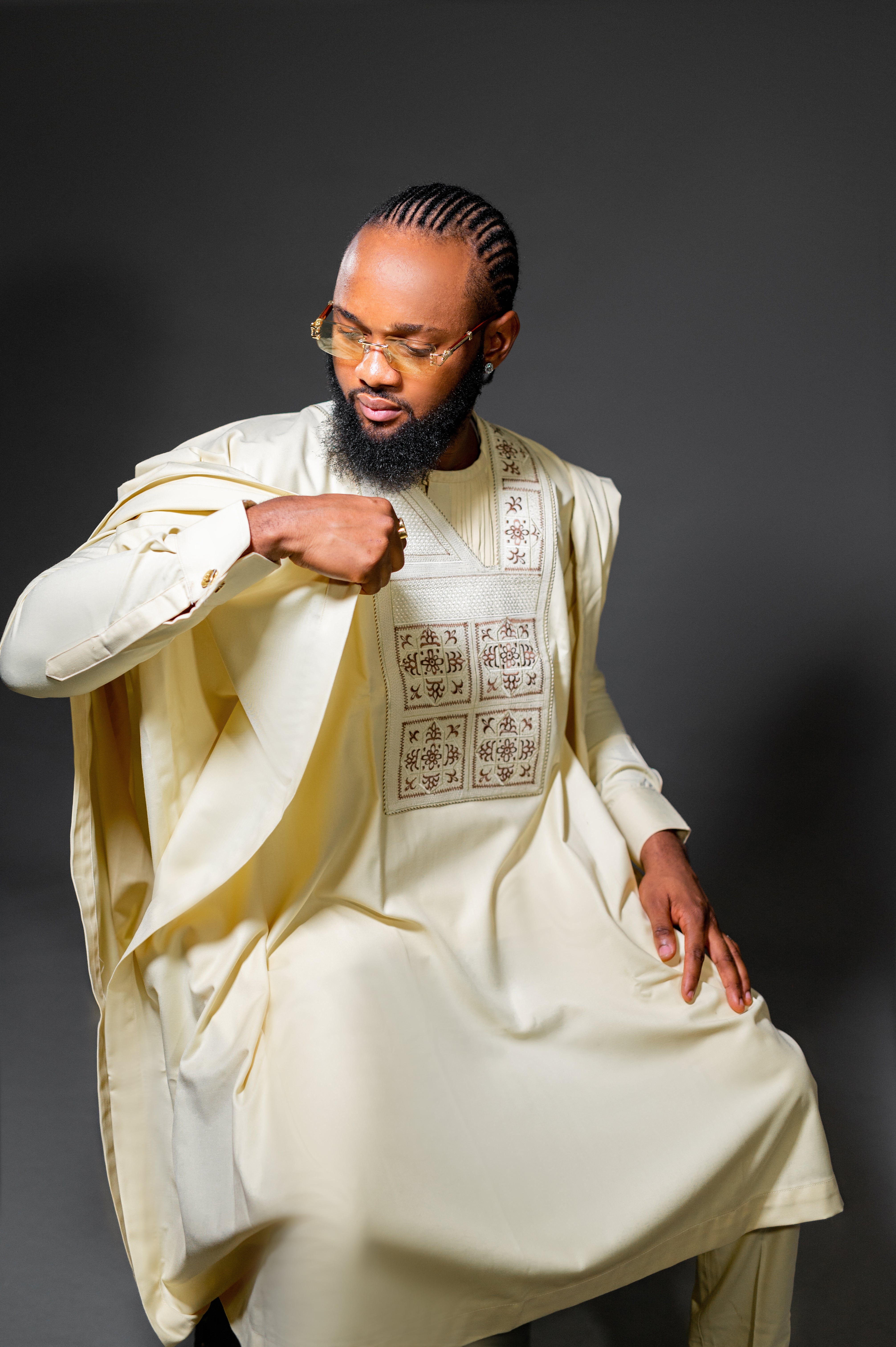 Cream Mayfield Agbada – David Scott